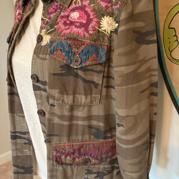 Johnny Was | Jackets & Coats | Johnny Was Camo Embroidered Jacket ...